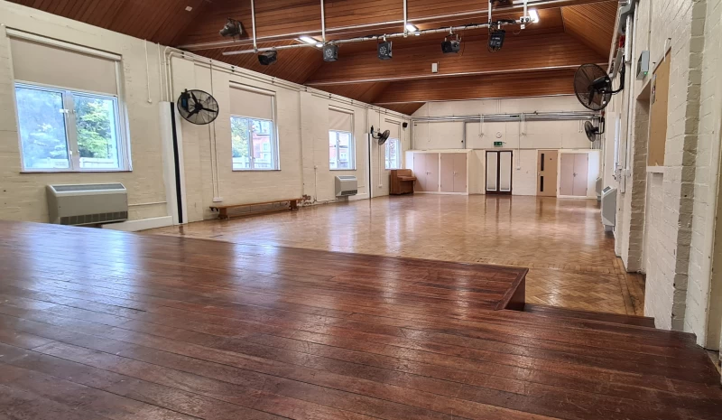 Nascot Wood Junior School Recital Hall Hertfordshir For Hire