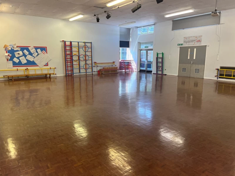 DSLV E-Act Infant Hall Northamptonshire, England For Hire