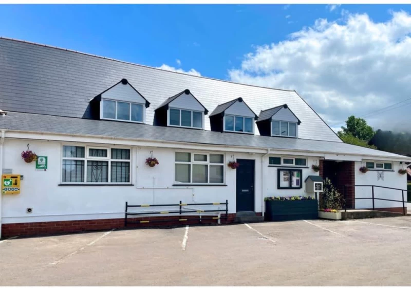 King George V1 Memorial Hall West Midlands, England For Hire